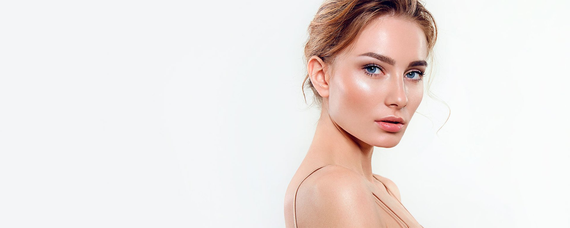 Хайлайтер: что это за средство и как им пользоваться?